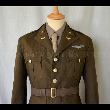 Full dress uniform US officer Europe war WWII