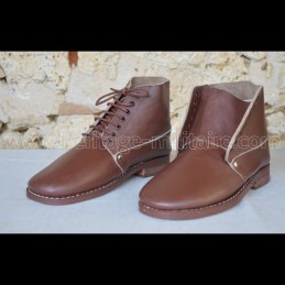 Chaussures, Brodequins