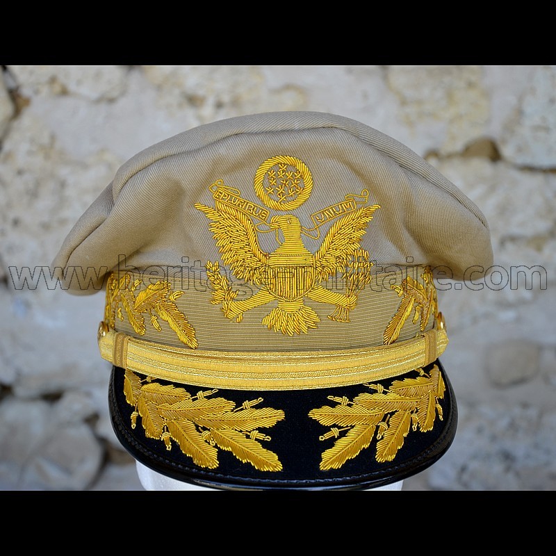 Cap of général Douglas MacArthur US WWII
