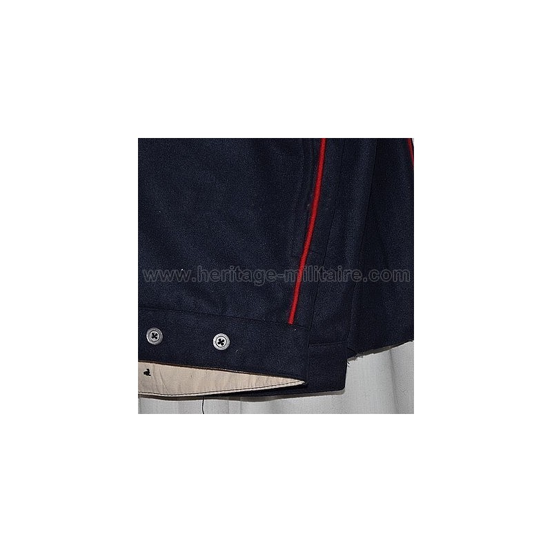 Pantalon laine bleu marine et liseré fin rouge