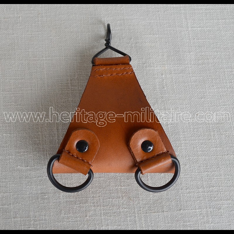 Leather support triangle London leather