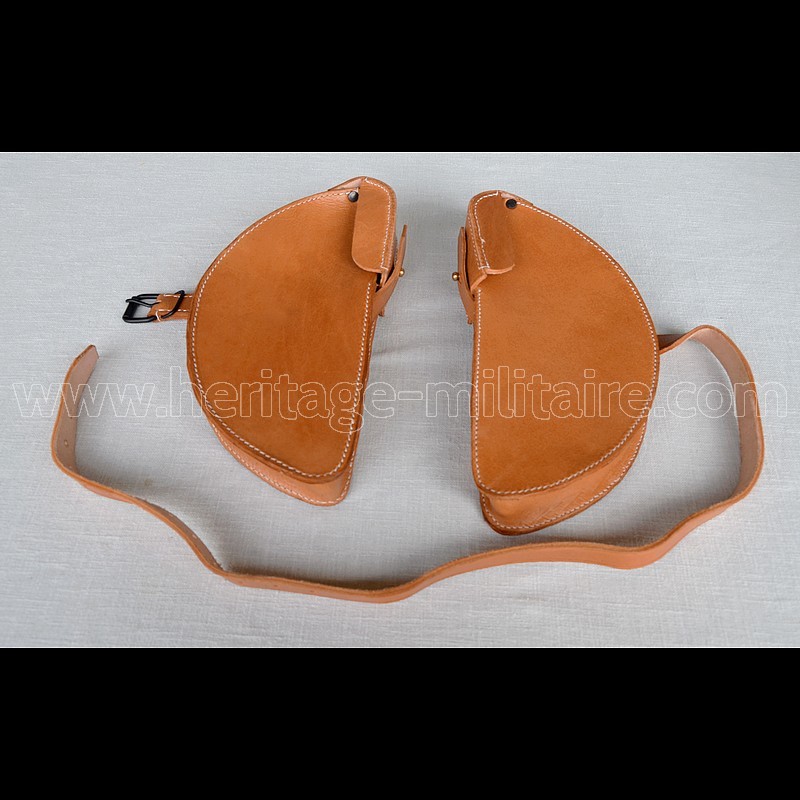 FM Chauchat magazine holder in london leather